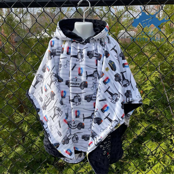 Poncho Police – Crée Petite Mère